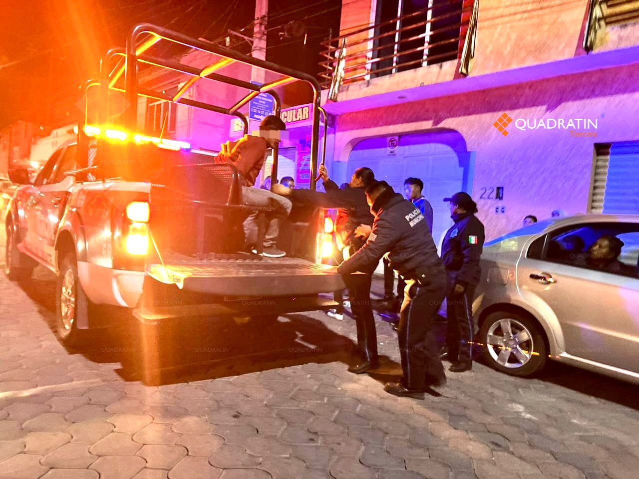 ¡Cae ladrón de lencería! Vecinos tundieron a presunto ratero en San ...